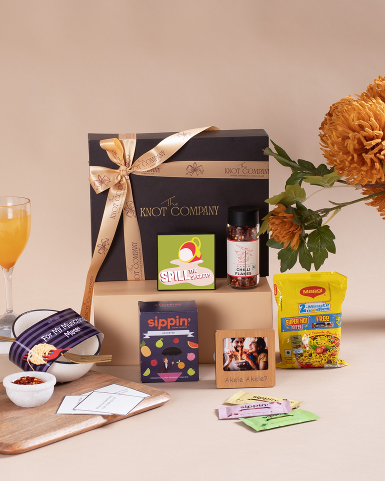 Shop Personalised Gifts Online India | The Knot Company